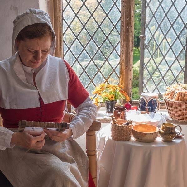 Welcome to History Living - History Living